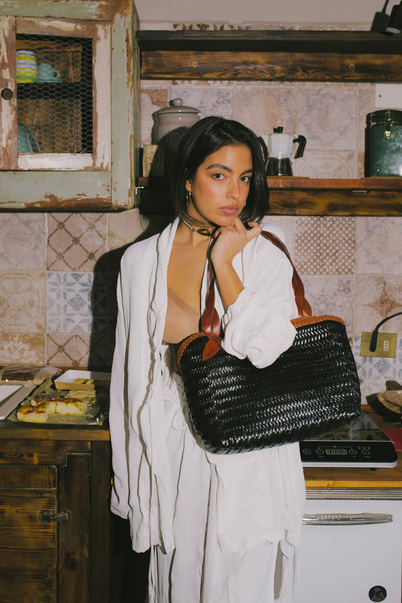 Handcrafted Recycled Leather Sustainable Woman Bag | Sook Stainable