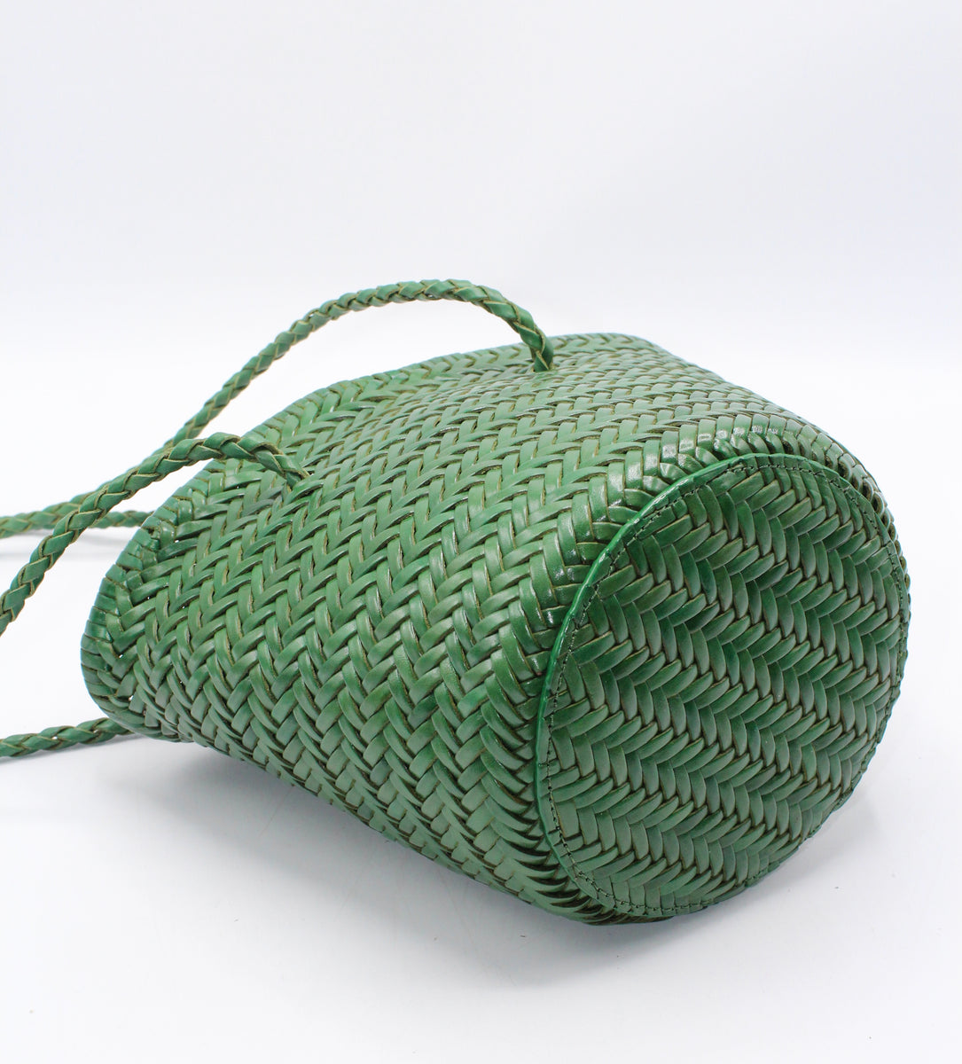 Carmel - Hand Woven Top Grain Leather Bucket Bag Green – Sook Stainable